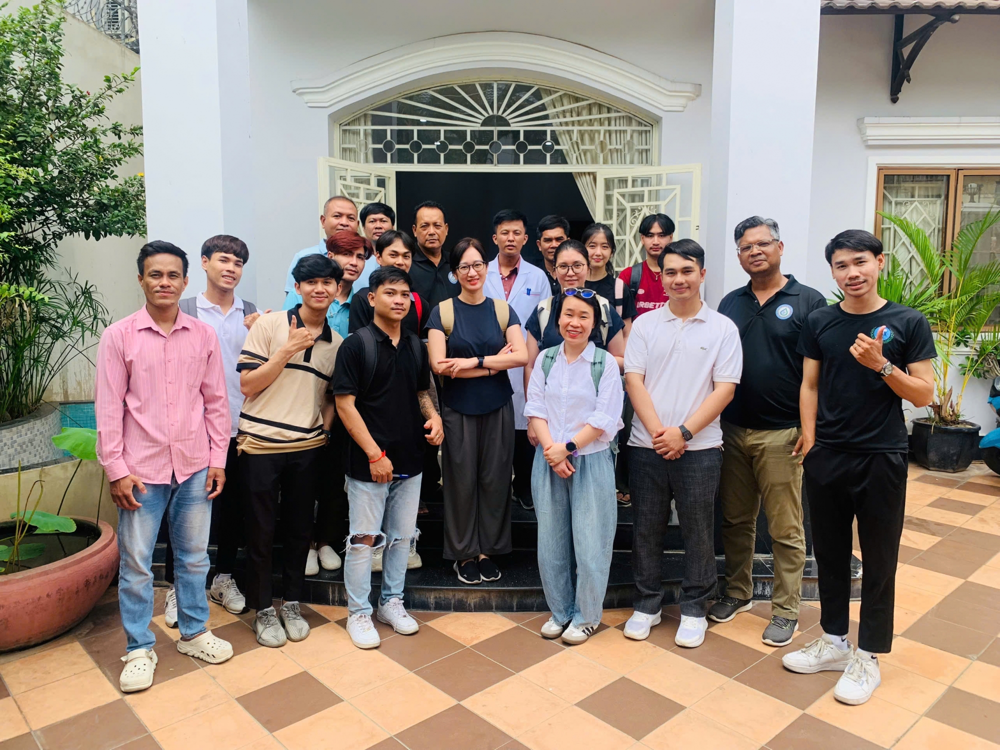 Nâng cao năng lực trong hỗ trợ điều trị nghiện và giảm hại sử dụng chất thông qua học hỏi và hợp ...